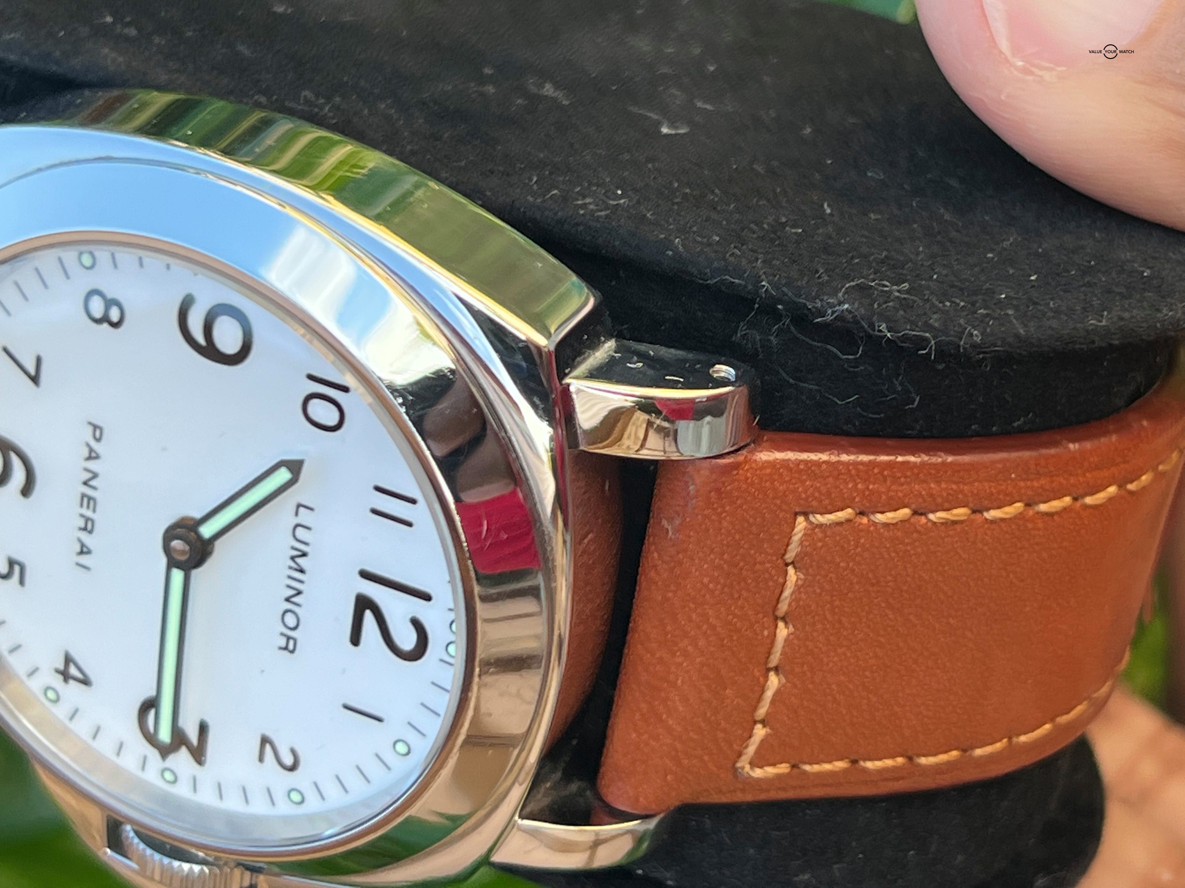 Panerai Luminor Base PAM 114 PAM00114 44mm Watch | Value Your Watch