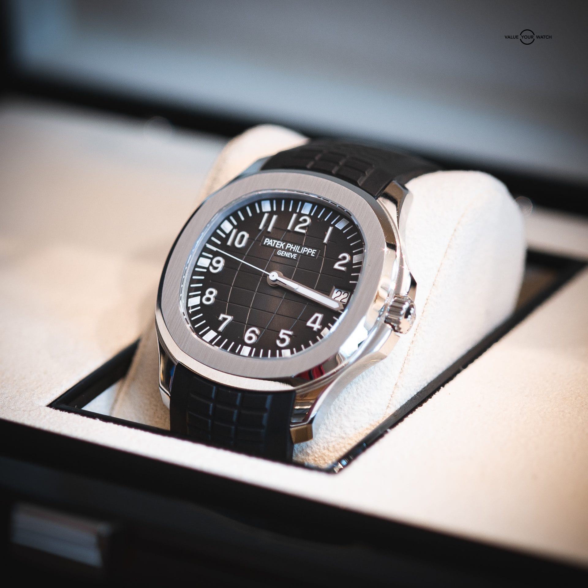 2021 Patek Philippe Aquanaut 5167/1A-001 (aka 5167A) Black Dial 40mm ...