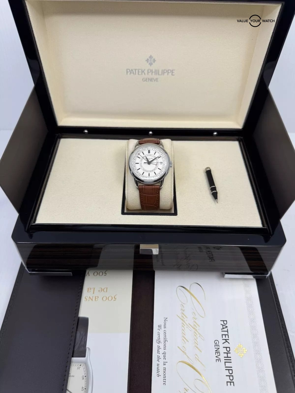 Patek Philippe PAPERS Calatrava Weekly Calendar 40mm 5212A-001 ...