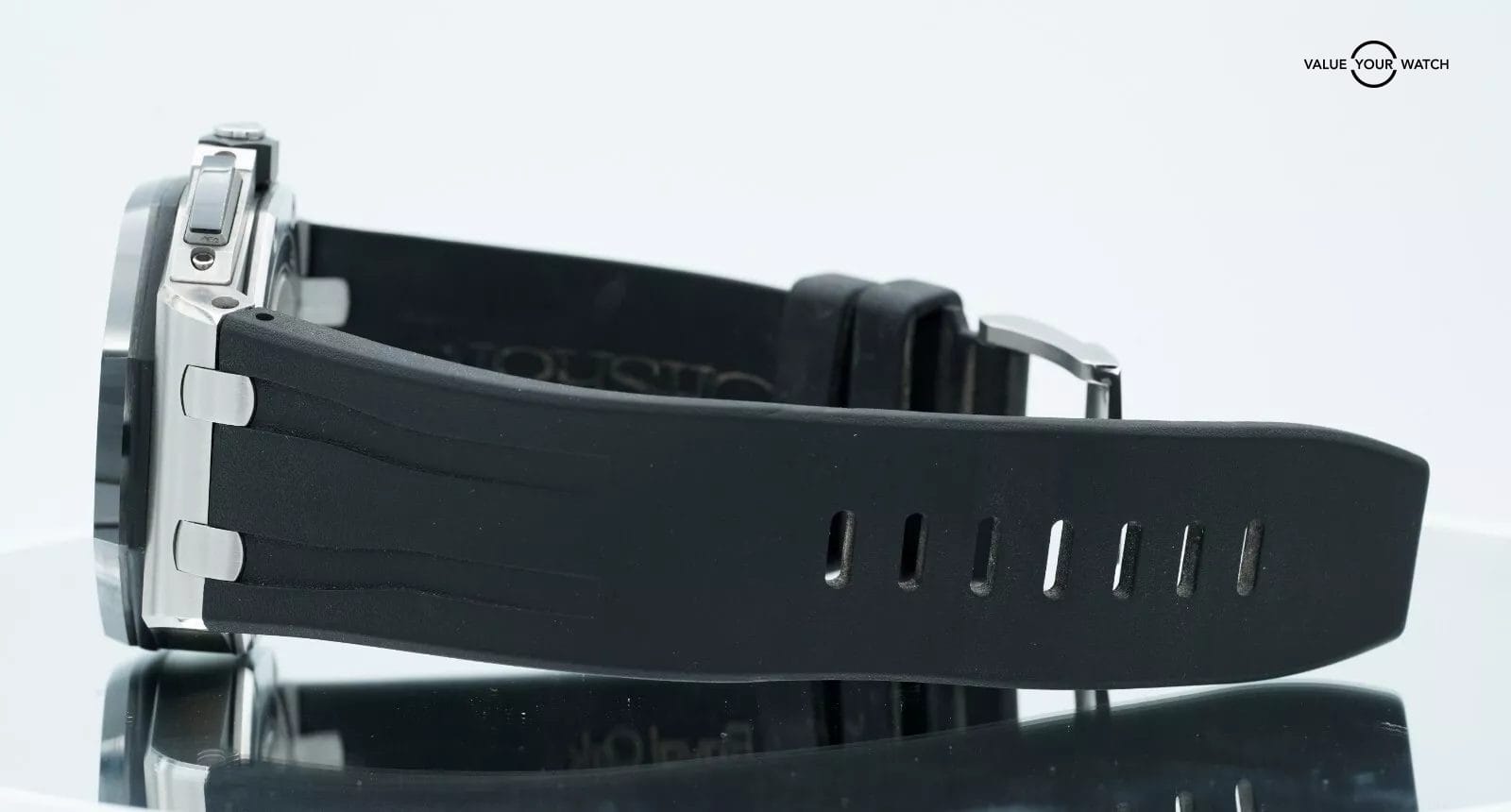 Audemars Piguet Royal Oak Offshore 26400SO 44mm Black Ceramic Panda ...